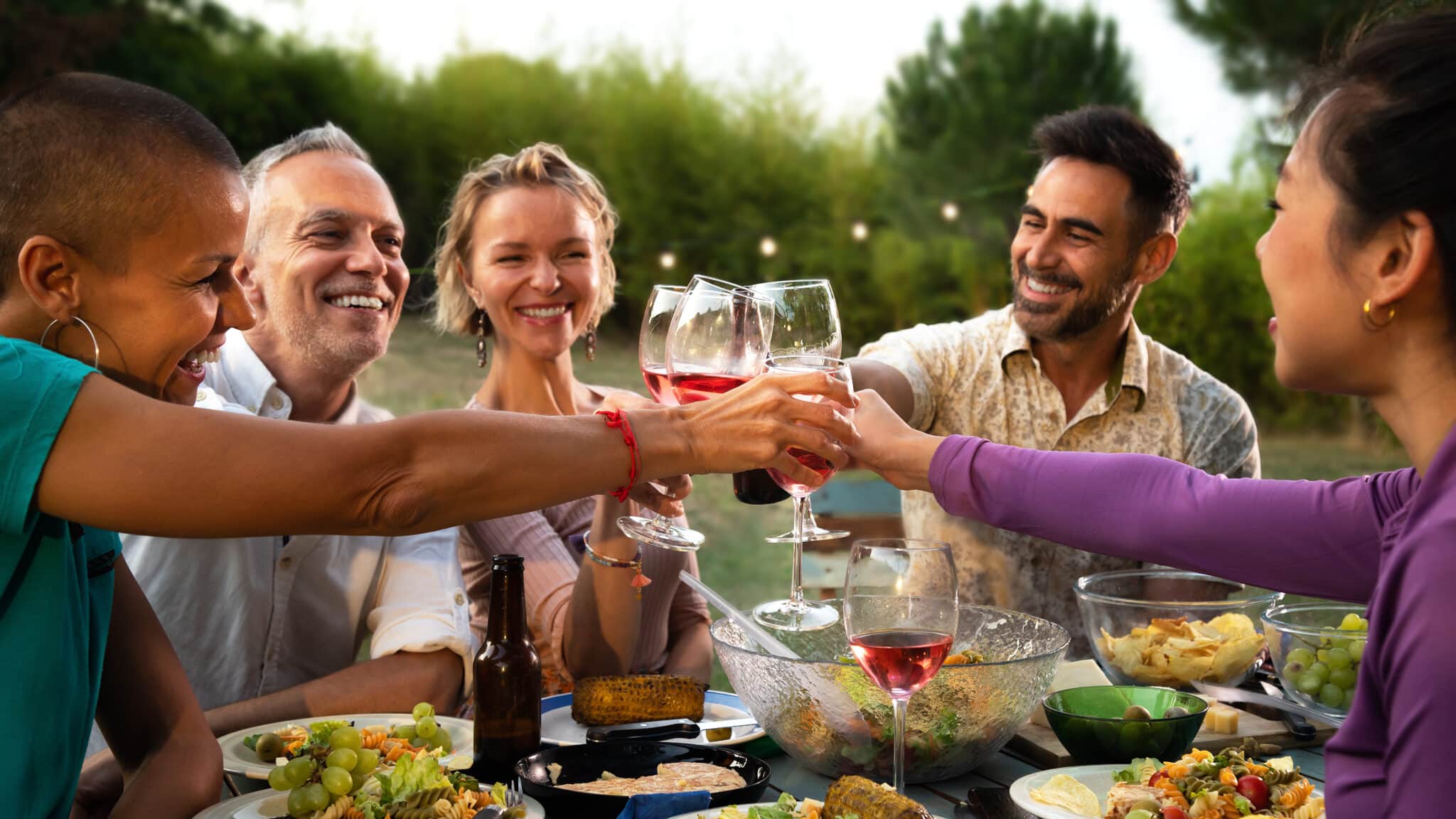 HOW TO HOST A DINNER PARTY: THE BEGINNERS GUIDE | Verano Ceramics